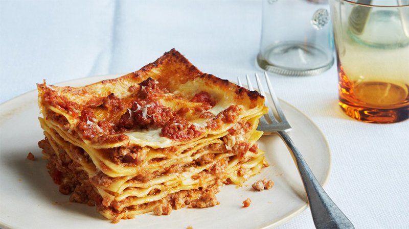 Lasagna – Retete culinare alese de Fomi